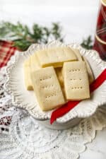 Buckingham Palace Shortbread Cookies - 31 Daily