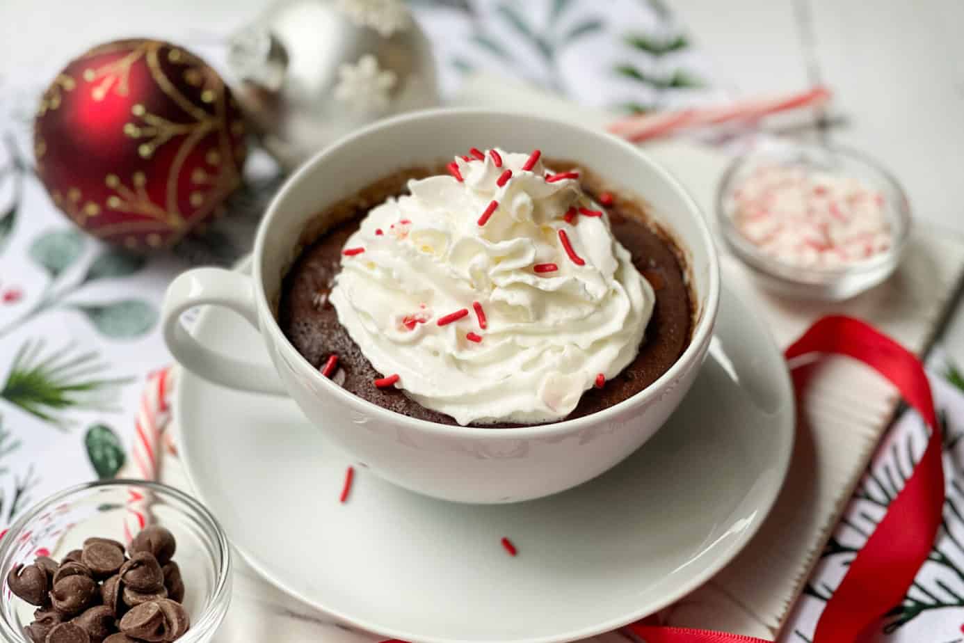 2 Minute Christmas Chocolate Mug Cake - 31 Daily