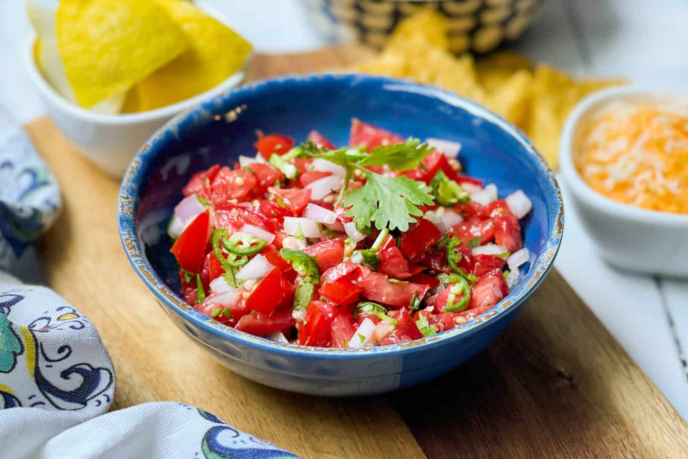 Easy Fresh Salsa Recipe - 31 Daily