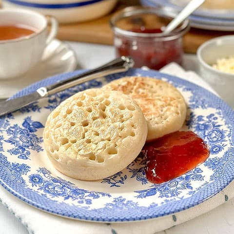 Crumpet Recipe for Breakfast or Teatime - 31 Daily
