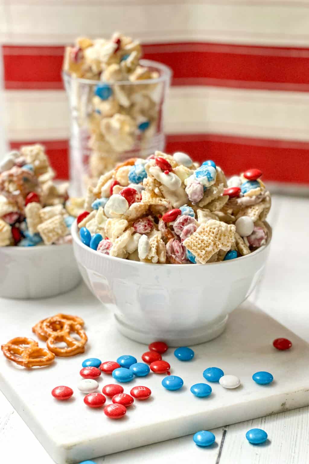 4th of July Snack Mix (5 Minutes) - 31 Daily