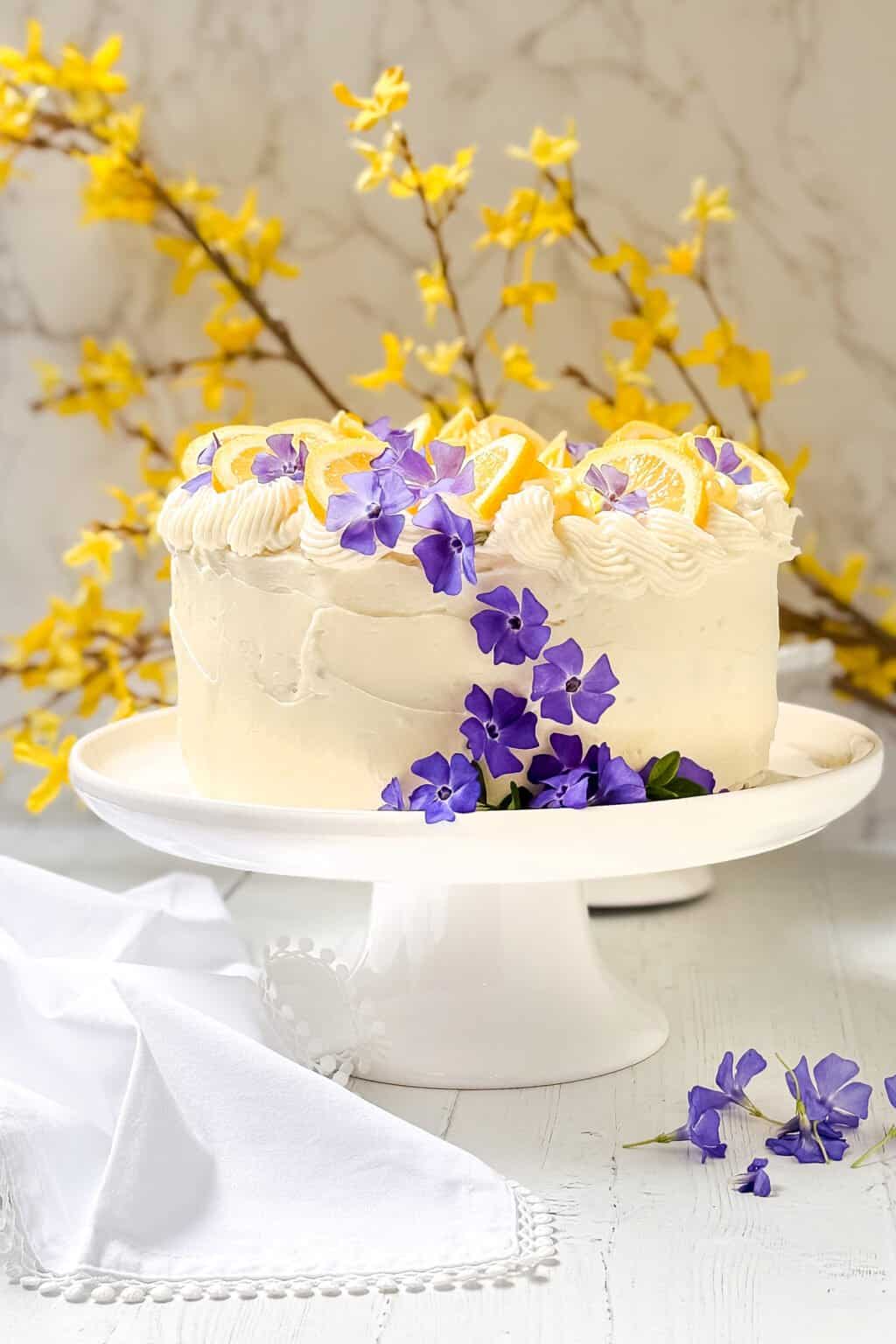 Layer Lemon Cake - 31 Daily